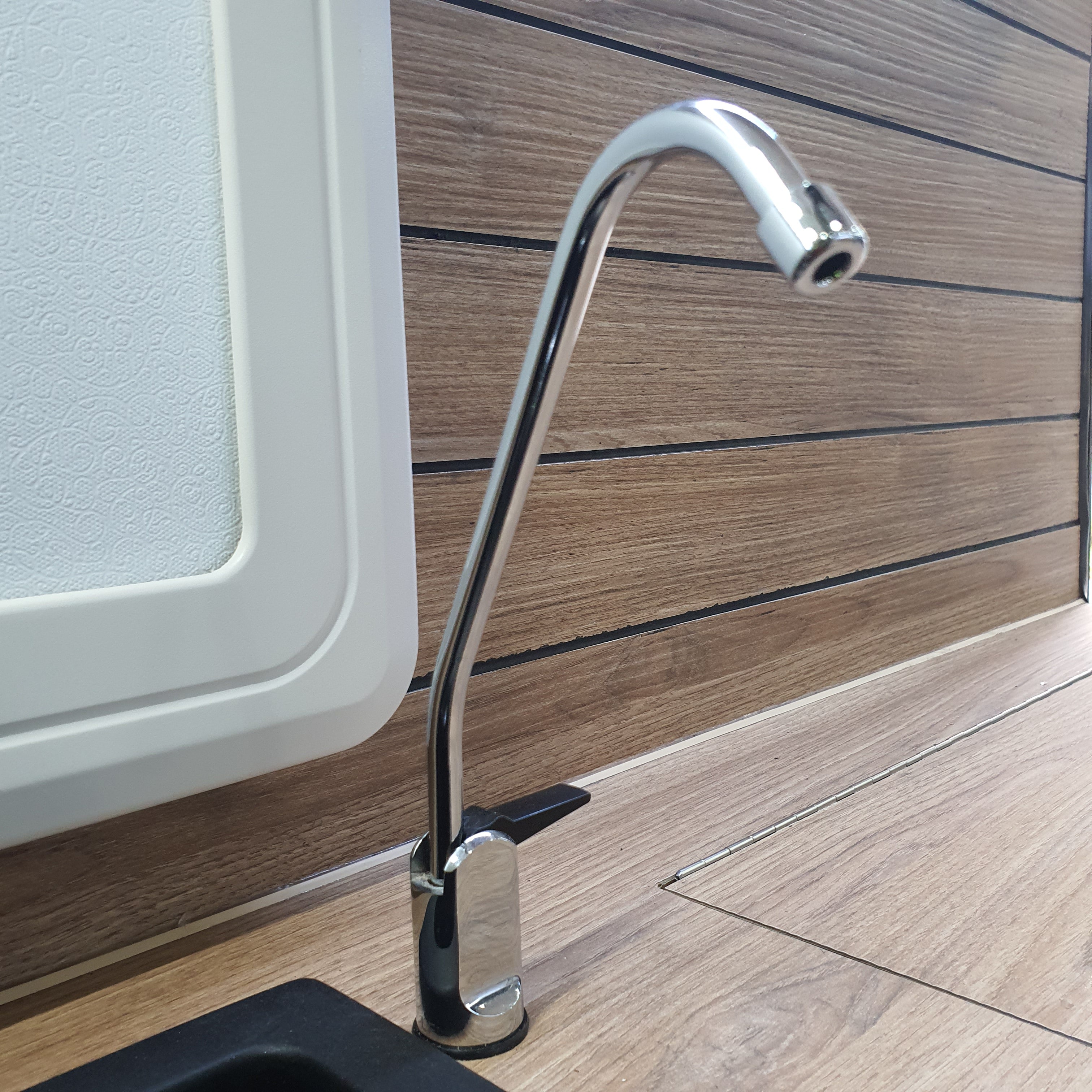 Water Filter System with Tap for Caravan/RVs
